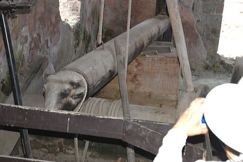 ポンペイで発見された古代ローマ時代の圧搾機